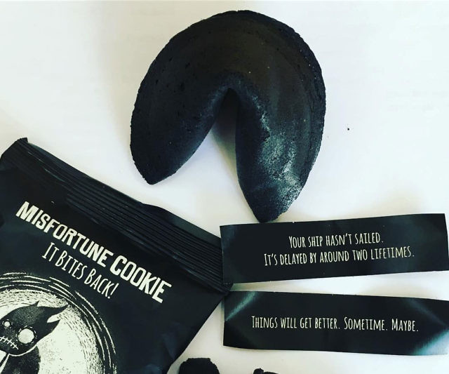 Pechkeks Misfortune Cookies 41002 - Black cookies, black humour: As merciless as Misfortune ...